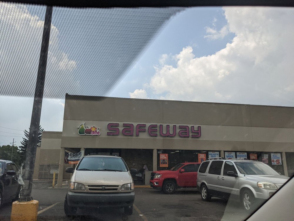 SAFEWAY FOODS - Updated October 2025 - 3008 Kessler Blvd North Dr ...