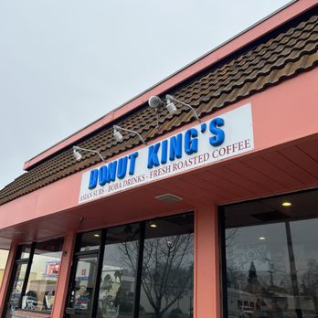 DONUT KING’S - Updated November 2025 - 212 Photos & 264 Reviews - 260 W ...