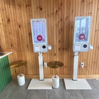 ROMEO TEA - Updated October 2025 - 72 Photos & 28 Reviews - 5003 E ...