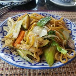 ROYAL PALACE THAI - Updated December 2025 - 157 Photos & 186 Reviews ...