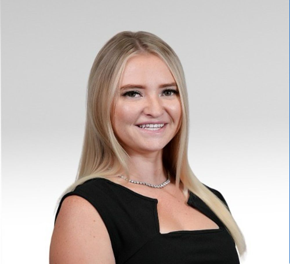 VERONICA BEAT - BALISTRERI REAL ESTATE - Updated September 2025 - Contact Agent - 2250 Glades Rd ...