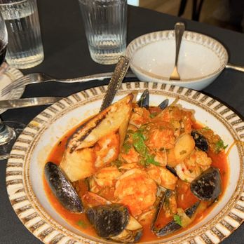 TORME - Updated October 2025 - 84 Photos & 174 Reviews - 802 Valley St ...