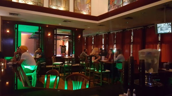 WALTER’S RESTAURANT - Updated June 2024 - 724 Photos & 1030 Reviews ...