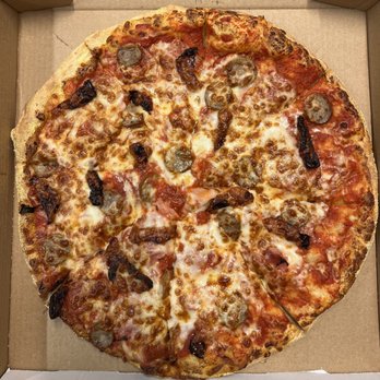 BACIO PIZZERIA - Updated January 2025 - 313 Photos & 371 Reviews - 81 ...