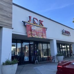 BUN WORLD - Updated December 2025 - 608 Photos & 226 Reviews - 1071 N ...