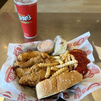 RAISING CANE’S CHICKEN FINGERS - Updated December 2025 - 28 Photos & 27 ...