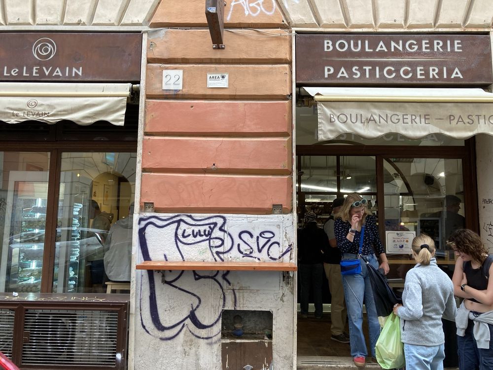 LE LEVAIN - Updated July 2024 - 119 Photos & 49 Reviews - Via Luigi ...