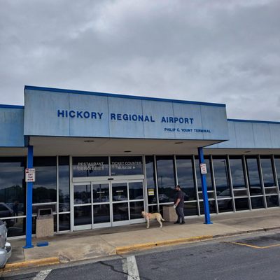 HICKORY AVIATION MUSEUM - Updated July 2024 - 70 Photos - 3101 9th Ave ...