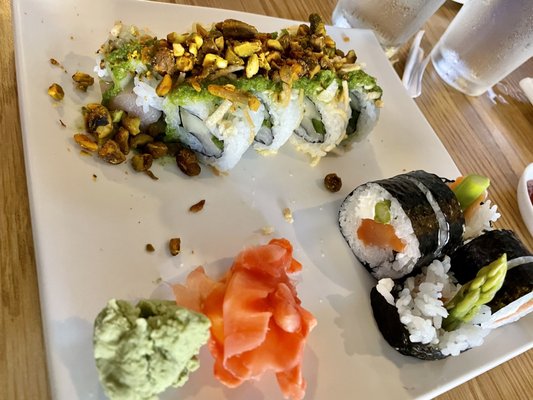 THE MOON SUSHI BAR & ASIAN BISTRO - Updated May 2025 - 162 Photos & 196 ...