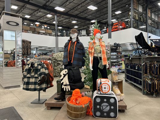 SAIL - Updated January 2026 - 59 Photos - 2850 Avenue Jacques-Bureau ...