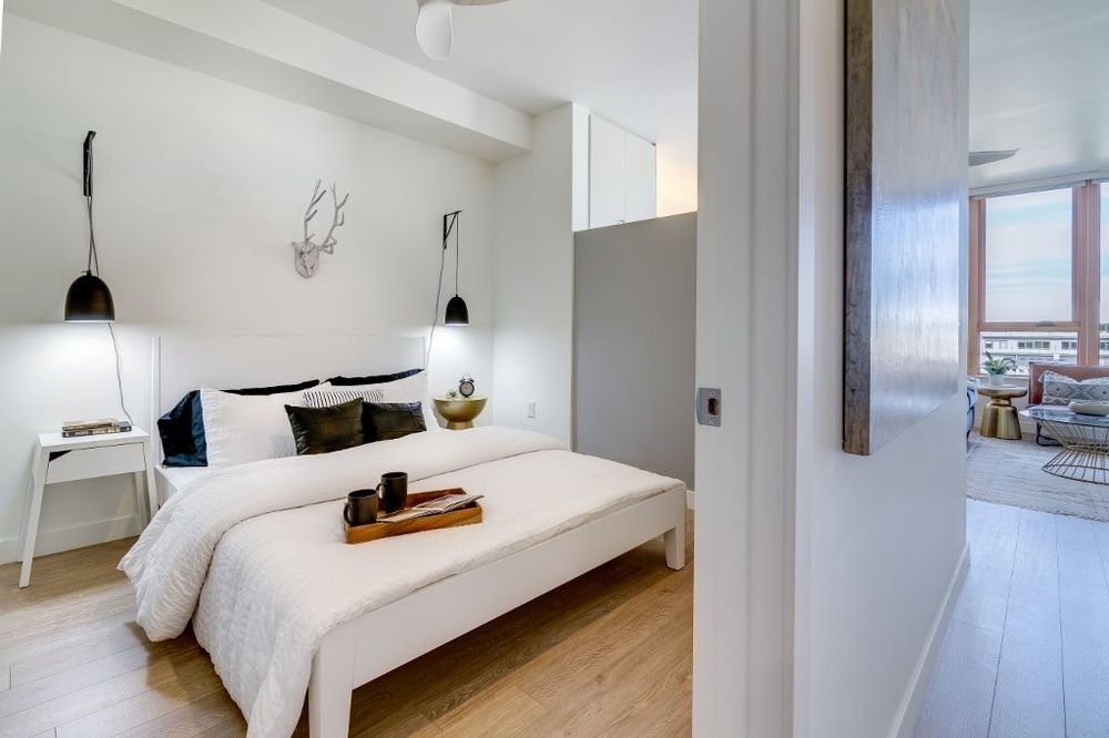 MHD STUDIO - Updated July 2025 - 14 Photos - 544 S Helberta, Redondo ...