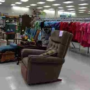 DORCAS THRIFT SHOP - 63 Photos & 71 Reviews - Thrift Stores - 187 High ...