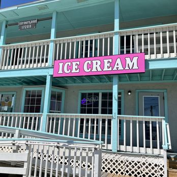 HERSHEY’S ICE CREAM PARLOR ON THE BEACH - Updated December 2025 - 35 ...