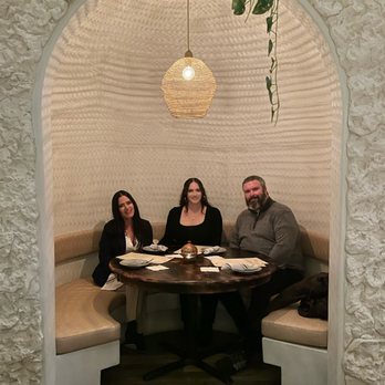 ALEJANDRO’S - Updated May 2024 - 283 Photos & 135 Reviews - 474 ...