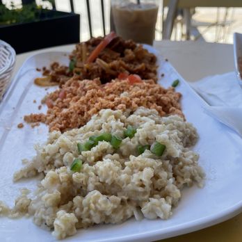 BUNA KURS - Updated August 2025 - 73 Photos & 50 Reviews - 402 1/2 N ...