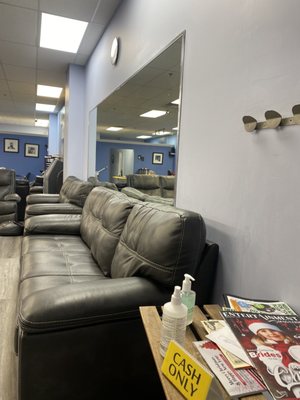 FADE ZONE BARBERSHOP - 105-8077 King George Boulevard, Surrey, British ...