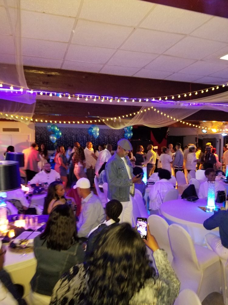 RAY GIBSON’S CABALLEROS CLUB - Updated June 2024 - 1516 S 28th St ...