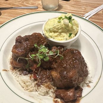 FIXINS SOUL KITCHEN - Updated September 2024 - 4282 Photos & 2928 ...