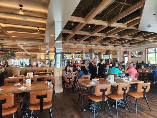 WOOD-N-TAP - Updated June 2026 - 50 Photos & 124 Reviews - 955 ...