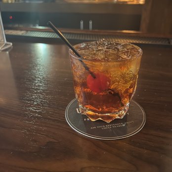 RED LION LOUNGE - Updated June 2024 - 99 Photos & 76 Reviews - 3802 ...