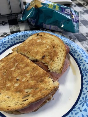 BARB’S DREAM HUT - Updated July 2025 - 12 Photos & 21 Reviews - 1219 ...