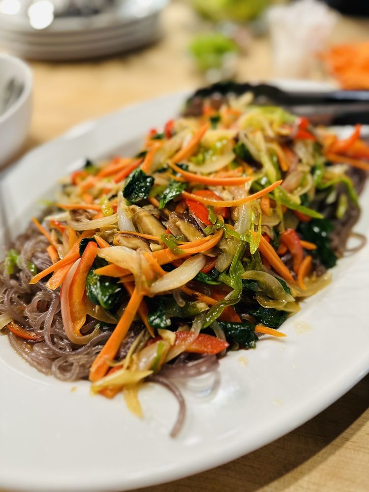 SUR LA TABLE - Updated August 2024 - 87 Photos & 82 Reviews - 90 ...