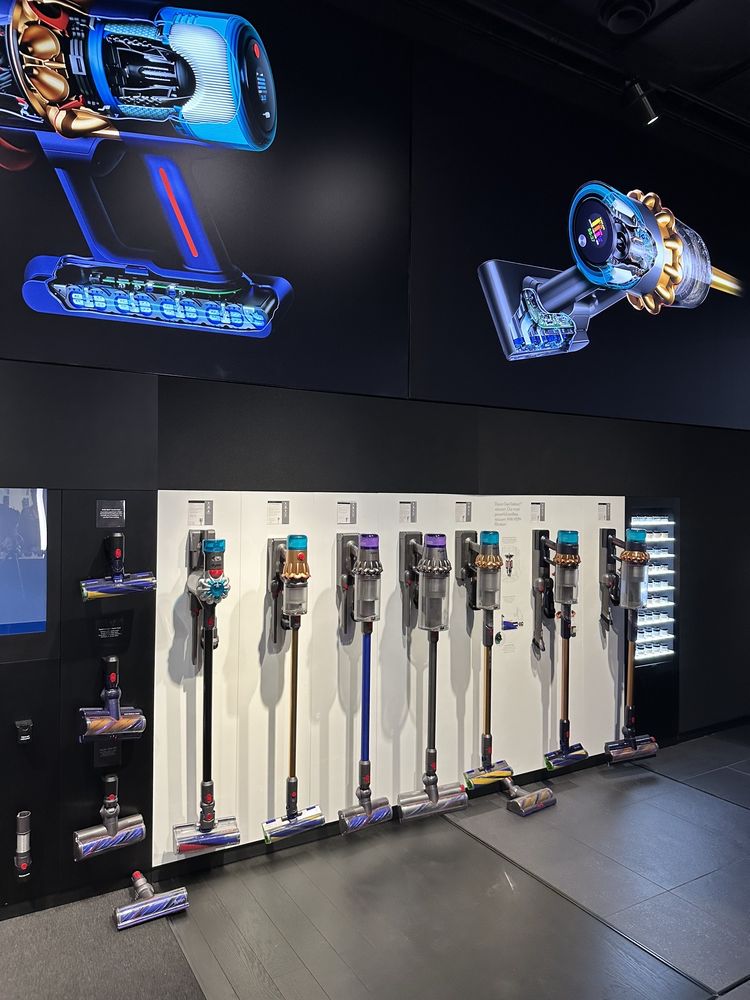 DYSON - Updated May 2026 - 50 Photos & 110 Reviews - 640 5th Ave, New ...
