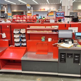 TARGET - Updated September 2025 - 114 Photos & 130 Reviews - 700 ...