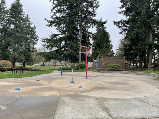 DALEWAY PARK - Updated March 2026 - 12 Photos - 19015 64th Ave W ...