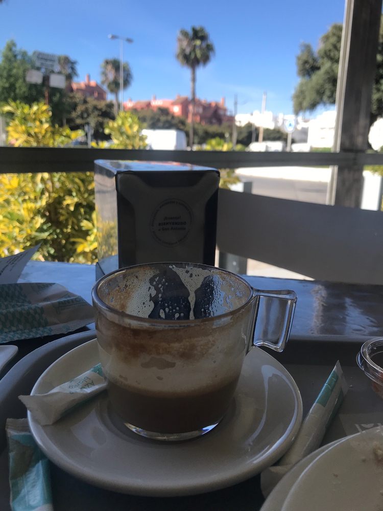 PANADERÍA SAN ANTONIO - Updated August 2024 - Avenida de la Libertad ...