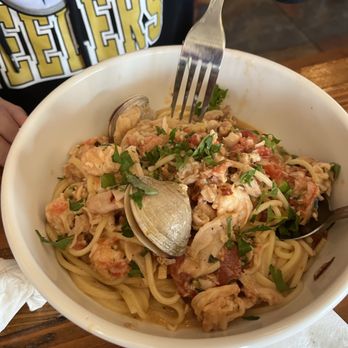 RAVELLO OSTERIA - 932 Photos & 672 Reviews - 2315 S Garfield Ave ...