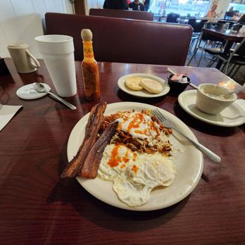 BROWNIE’S CAFÉ - 194 Photos & 208 Reviews - 1145 S 4th Ave, Yuma ...