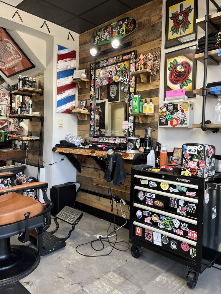 ELMWOOD BARBER SHOP - Updated February 2025 - 16 Photos - 1145A New ...