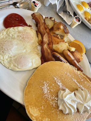 HOT STACKS FAMILY RESTAURANT - Updated January 2026 - 52 Photos & 71 ...