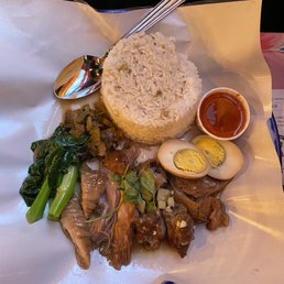 ASEAN STREAT FOOD HALL - 243 Photos & 84 Reviews - 400 Pine St, Seattle ...