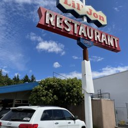 LIL’ JON RESTAURANT & LOUNGE - Updated May 2025 - 600 Photos & 803 ...