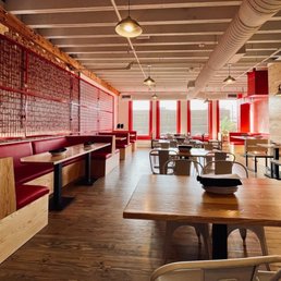 RED LIGHT CHICKEN - Updated July 2025 - 167 Photos & 110 Reviews - 1401 ...