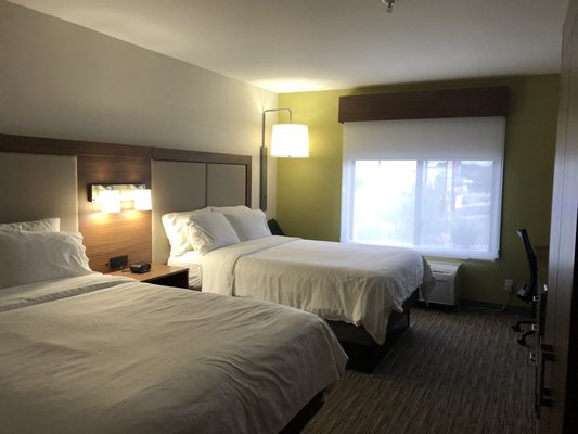 HOLIDAY INN EXPRESS & SUITES ALBUQUERQUE HISTORIC OLD TOWN - Updated ...