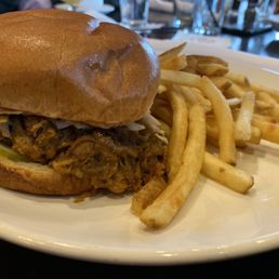 BOURBONS - Updated July 2024 - 336 Photos & 266 Reviews - 440 W Main St ...