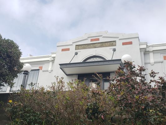 PORT TOWNSEND PUBLIC LIBRARY - Updated October 2025 - 18 Photos - 1220 ...