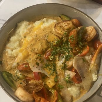 Table 22 - Trusted Since 2023 - Updated July 2025 - 213 Photos - 122 Reviews - 4924 E Busch Blvd ...