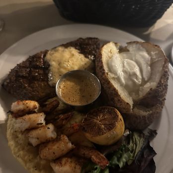 HIGH POINT RESTAURANT - Updated December 2024 - 197 Photos & 147 ...