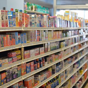 WOODHULL RX CENTER - Updated October 2025 - 15 Photos - 755 Flushing ...