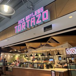 TORTAZO - WILLIS TOWER - Updated August 2025 - 182 Photos & 101 Reviews ...