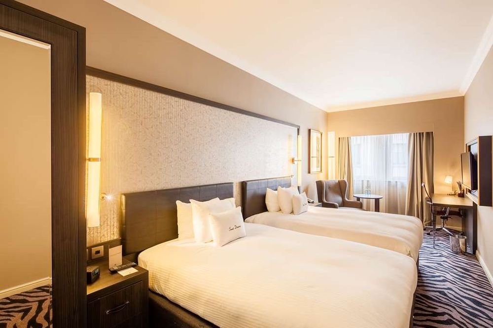 DOUBLETREE BY HILTON HOTEL EDINBURGH CITY CENTRE - Updated July 2024 ...