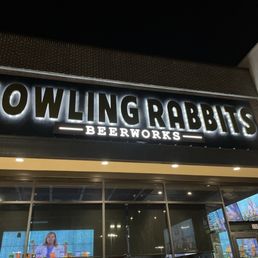 HOWLING RABBITS BEERWORKS - Updated October 2025 - 45 Photos & 41 ...