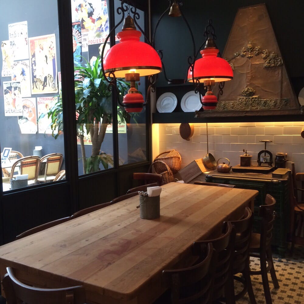 CAFÉ GAVROCHE - Updated May 2024 - 29 Photos - 69 Tras Street ...