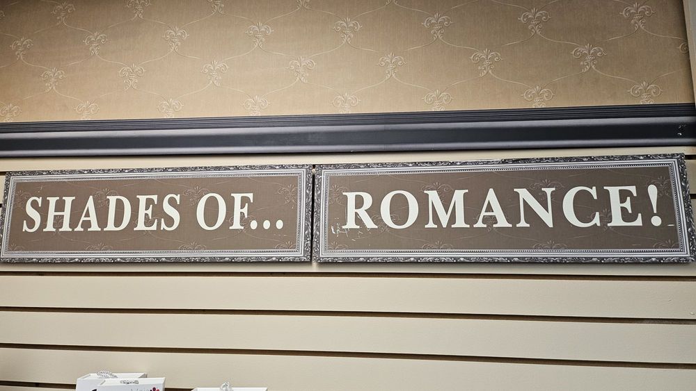 NOT TOO NAUGHTY - Updated September 2025 - 104 Photos & 124 Reviews ...