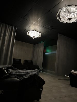 FOOT PALACE SPA - Updated December 2025 - 30 Photos & 66 Reviews - 196 ...