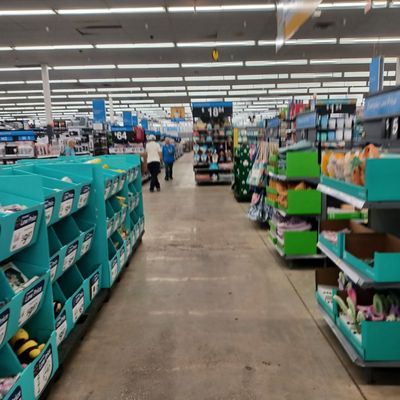 WALMART SUPERCENTER - Updated August 2025 - 36 Photos & 69 Reviews ...